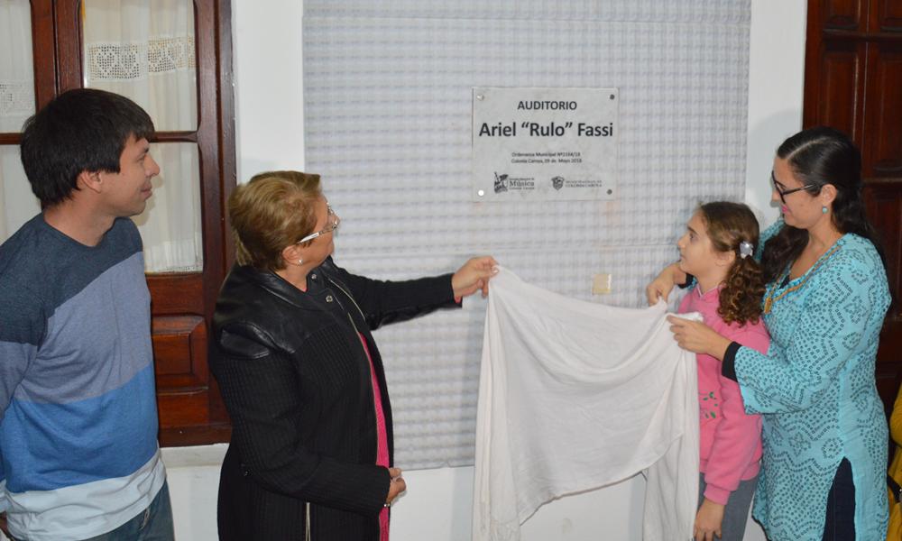 Emotivo reconocimiento a Ariel "Rulo" Fassi